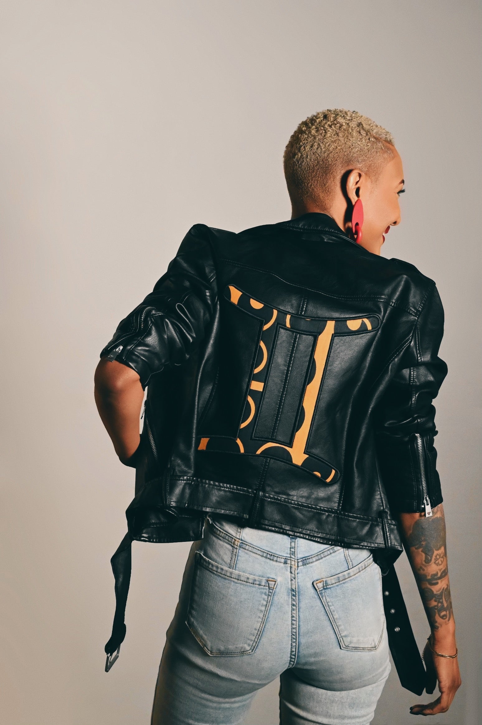 GEMINI Zodiac 3D Jacket – IN X OUT